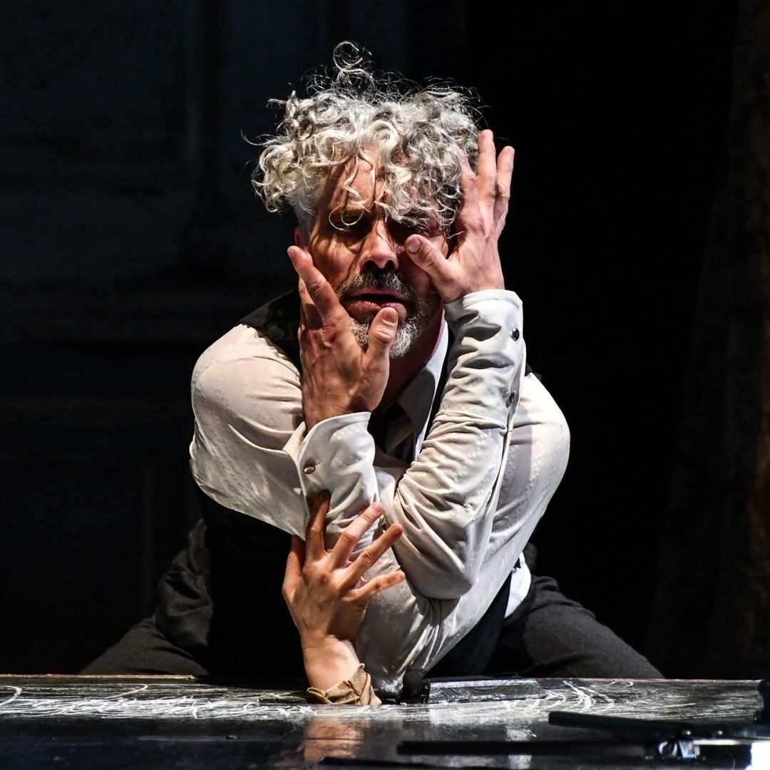 The Artful Practice of Mime in a Busy Society