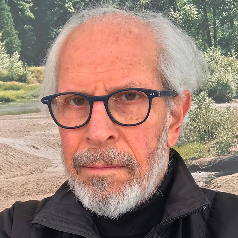 Photographer Stephen Shore Abhors The Use of Smartphones